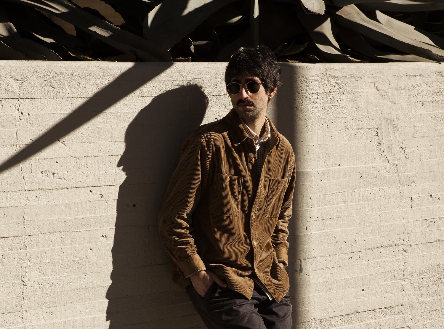 Oihan presenta su segundo LP “Domar La Luz” – Lunas Pasajeras