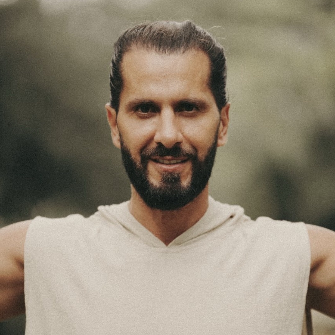 Entrevista a Simón León por “¿Cómo Carajos te Olvido?” – Lunas Pasajeras